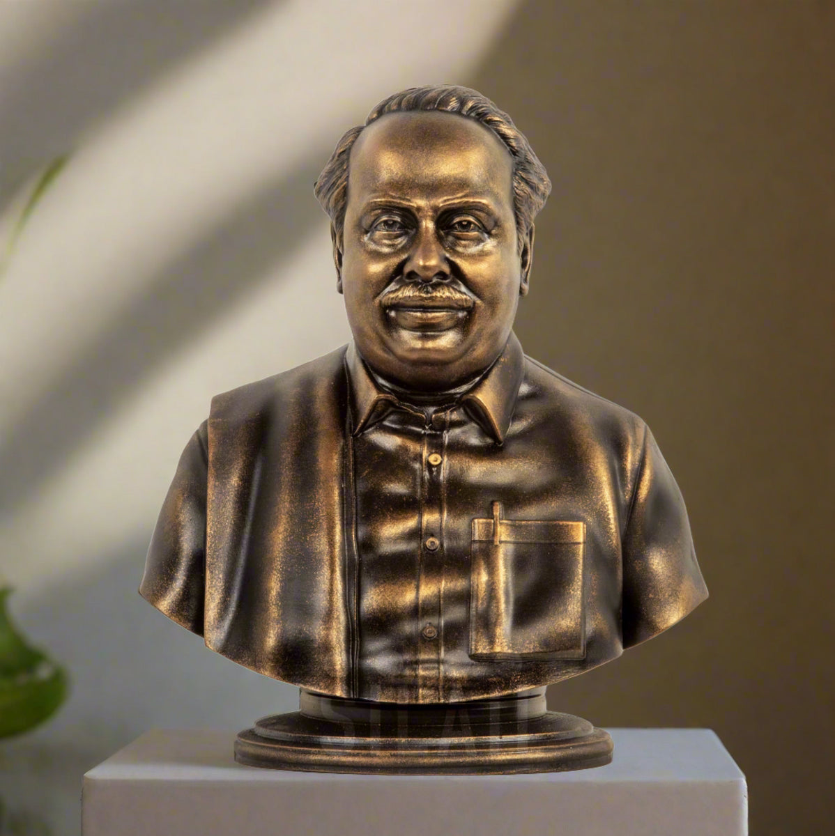 Bust Sculpture of Arignar Anna aka C N Annadurai | SILAII.COM