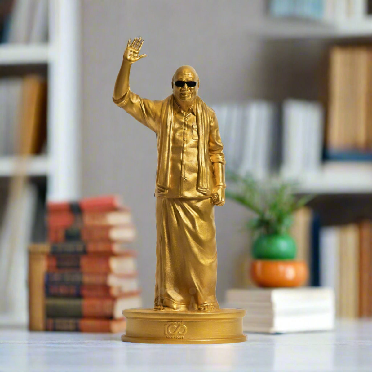 Kalaignar 100 Sculpture | Buy Now | SILAII.COM